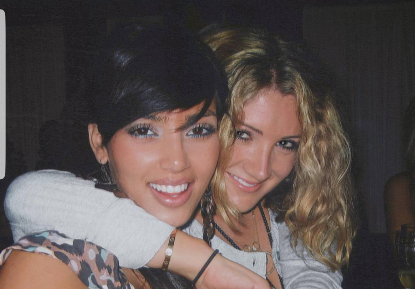 Fans Battle Each Other As They Correct Kim Kardashian’s Grammar ...